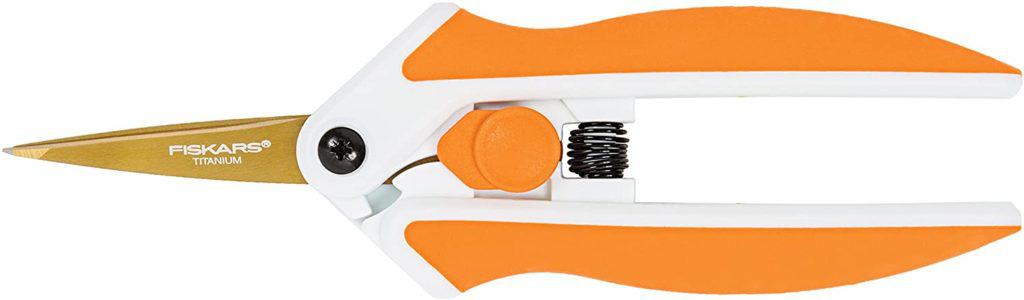 The 3 Best Scissors For Fussy Cutting - The Creative Folk