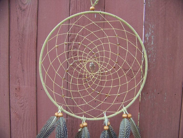 The Best String For Dream Catchers - The Creative Folk