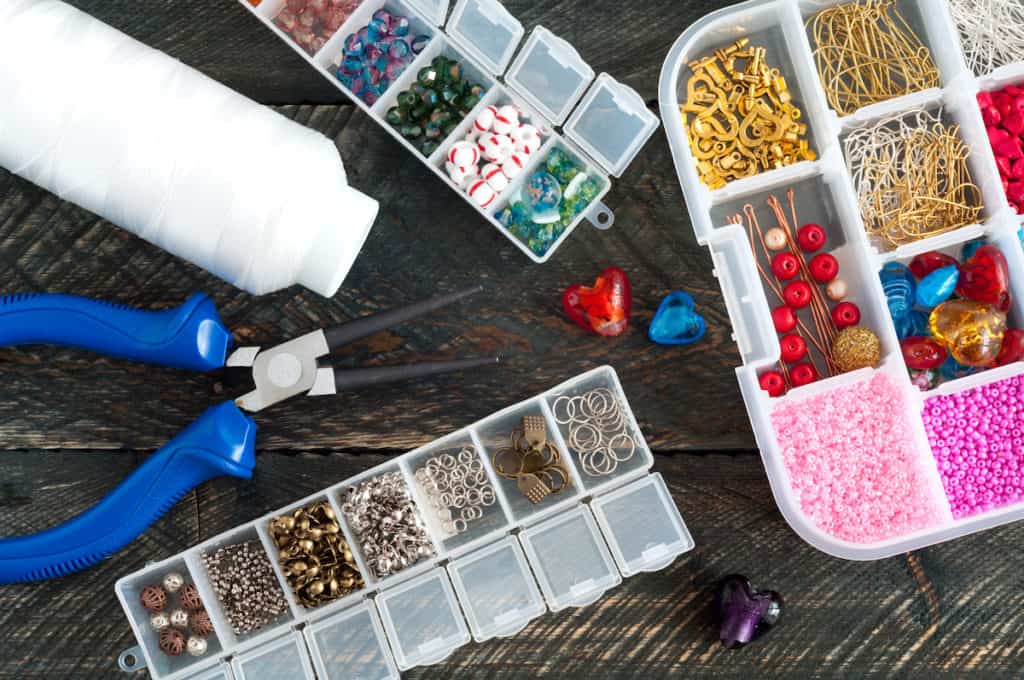 7 Best Jewelry Making Kits Of 2022 - The Creative Folk