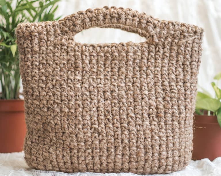 How To Crochet With Jute - The Ultimate Guide - The Creative Folk