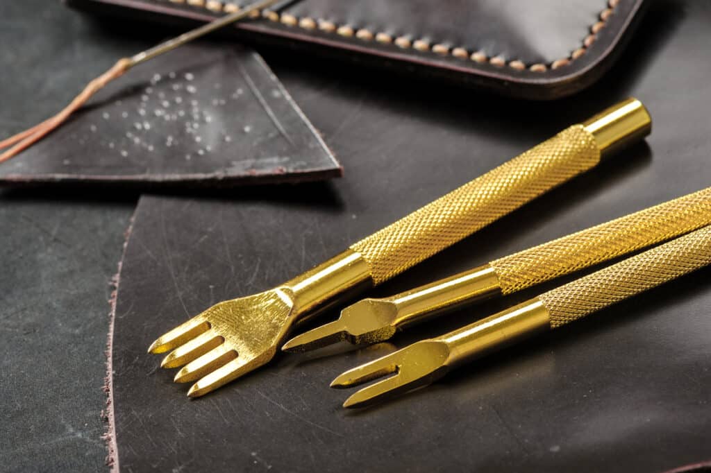 5 Best Leather Stitching Chisels - The Creative Folk