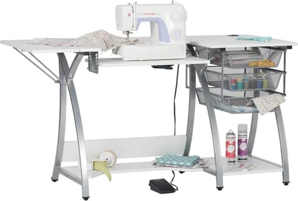 5 Best Quilting Tables For Sewing Machines - The Creative Folk