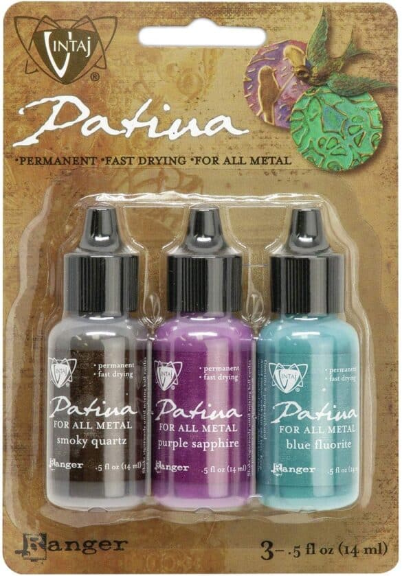 The 3 Best Paints For Metal Jewelry - The Creative Folk