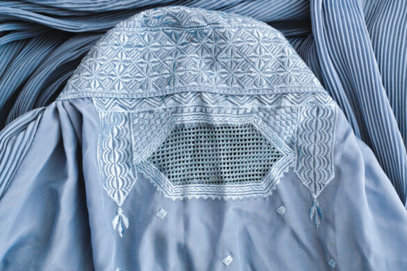 Bulky Vs Chunky Yarn - What's The Difference? - The Creative Folk