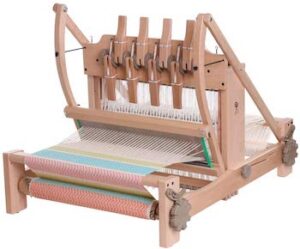 The 3 Best Table Looms Of 2022 - The Creative Folk