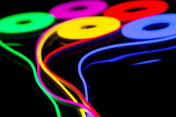 7 Best Glow In The Dark Threads - The Creative Folk